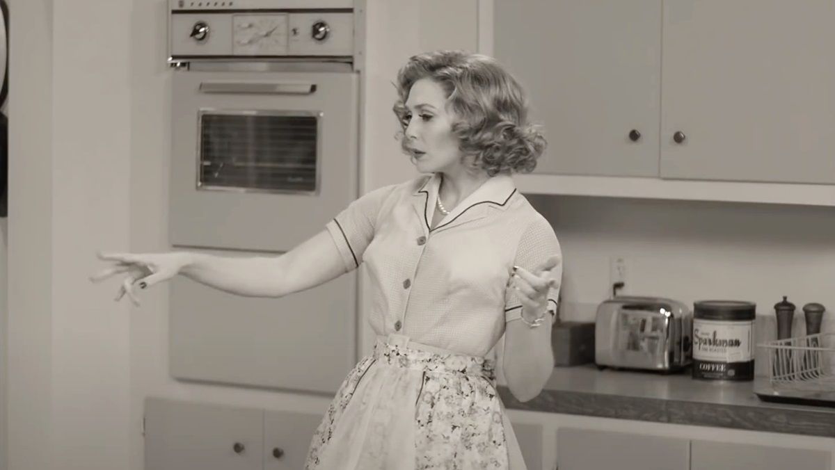 The most beautiful outfits from WandaVision to re-style - Elemental Spot