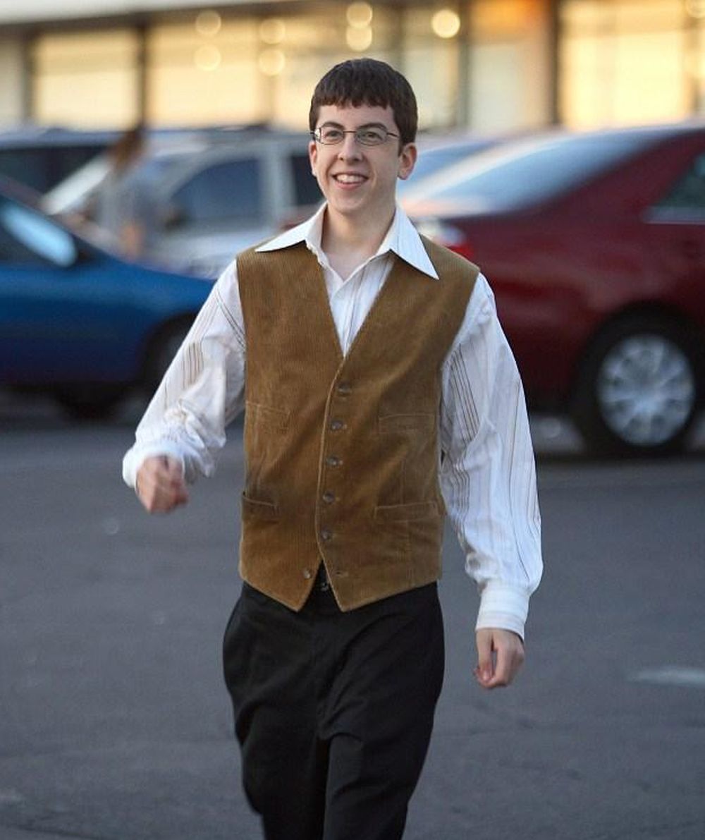 Dress Up Like McLovin from Superbad - Elemental Spot