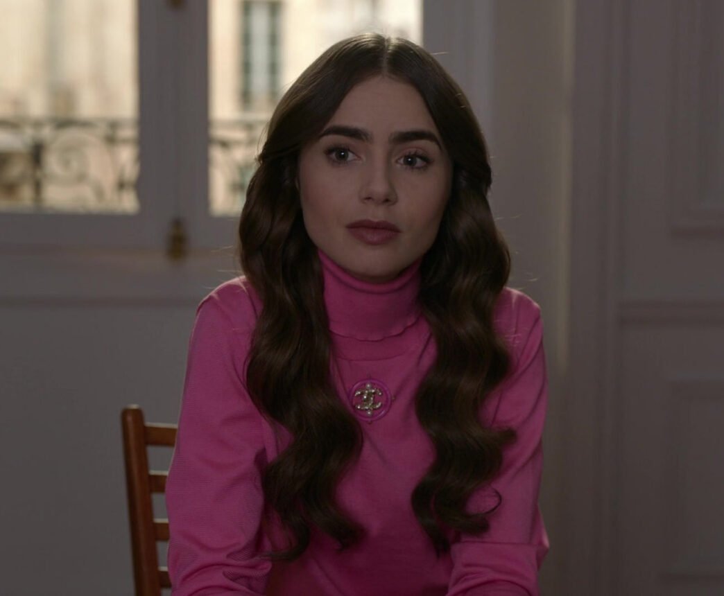 Steal the Look - Dress Like Emily Cooper 2 from Emily in Paris ...