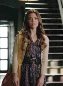 Steal the Look - Dress Like Nora Hildegard from The Vampire Diaries ...