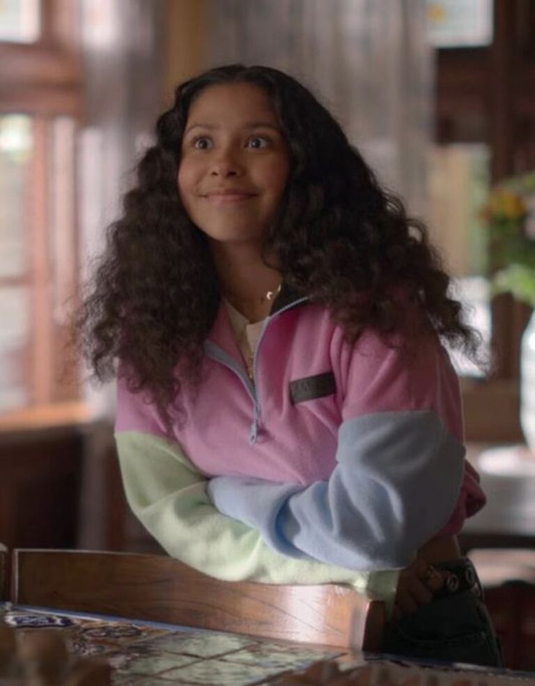 Julie and the Phantoms Outfit: 90’s Inspired Rock Chick Style ...