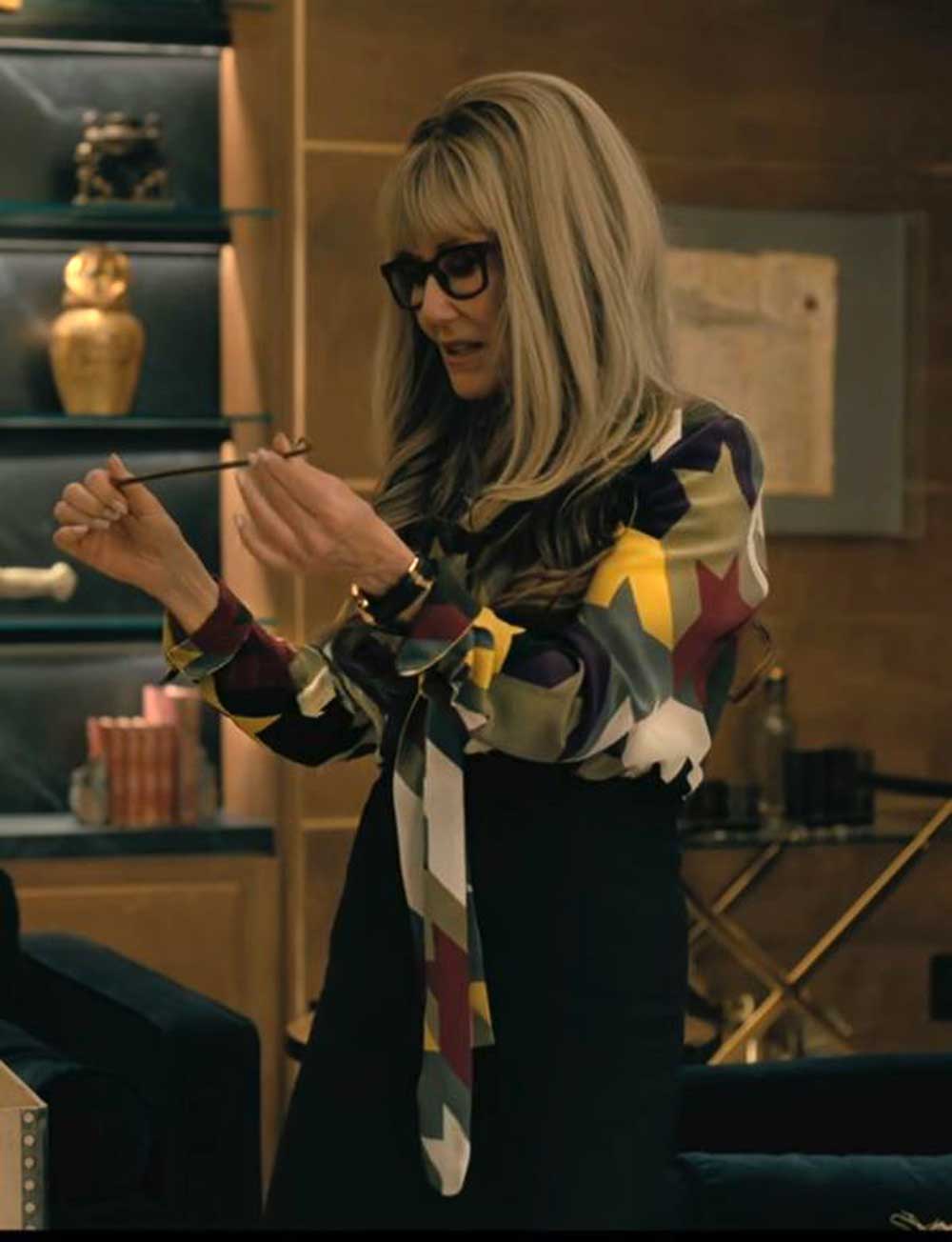 The Dark Romanticism of the Usher Women's Wardrobes: Outfits, Style ...