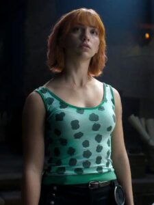 Nami's Outfits in One Piece on Netflix - Elemental Spot