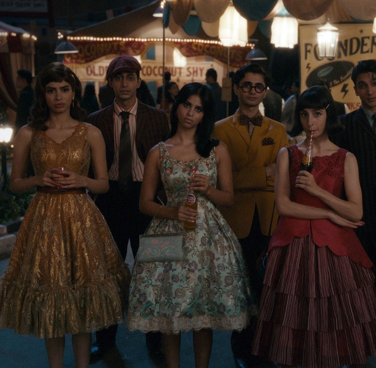 The Archies: The Vintage 60’s Outfits of the Stylish Town and Teenagers ...