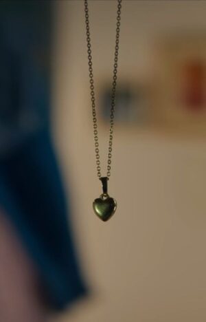 Raquel’s Fashion Moments in Through My Window 3: Looking at You at ...