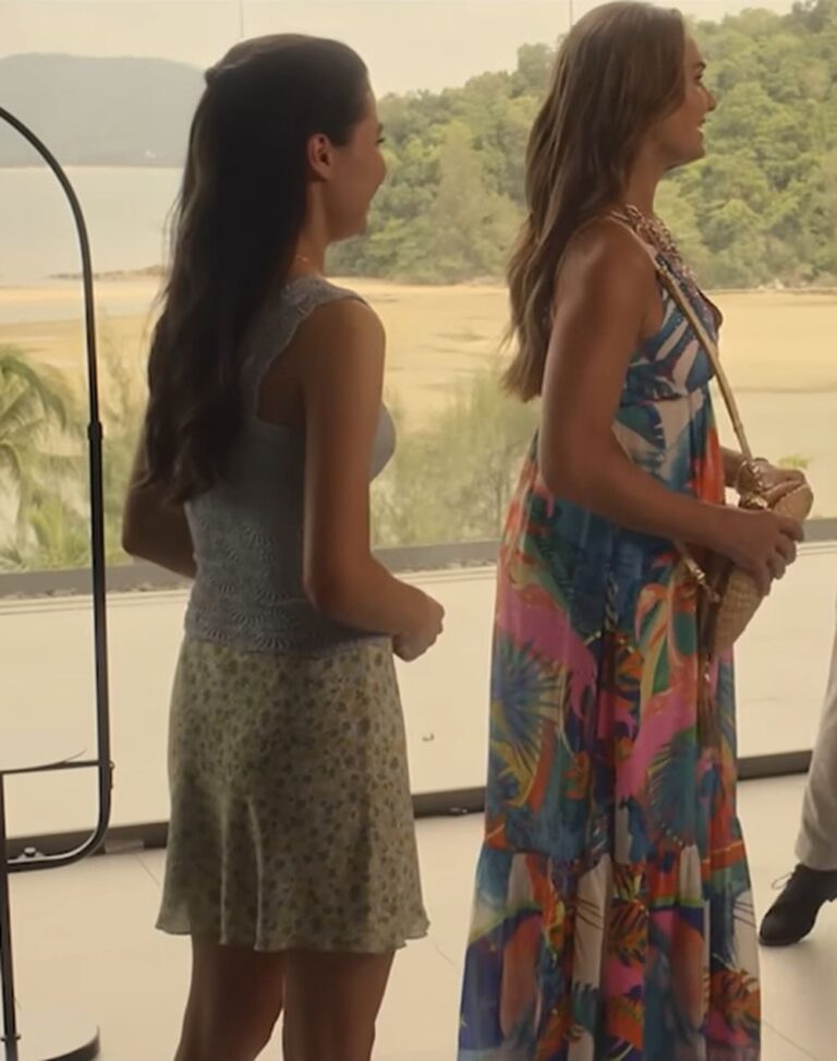 Mother of the Bride Outfits: Brooke Shields' (Lana) and Miranda Cosgrove's (Emma) Wardrobe ...