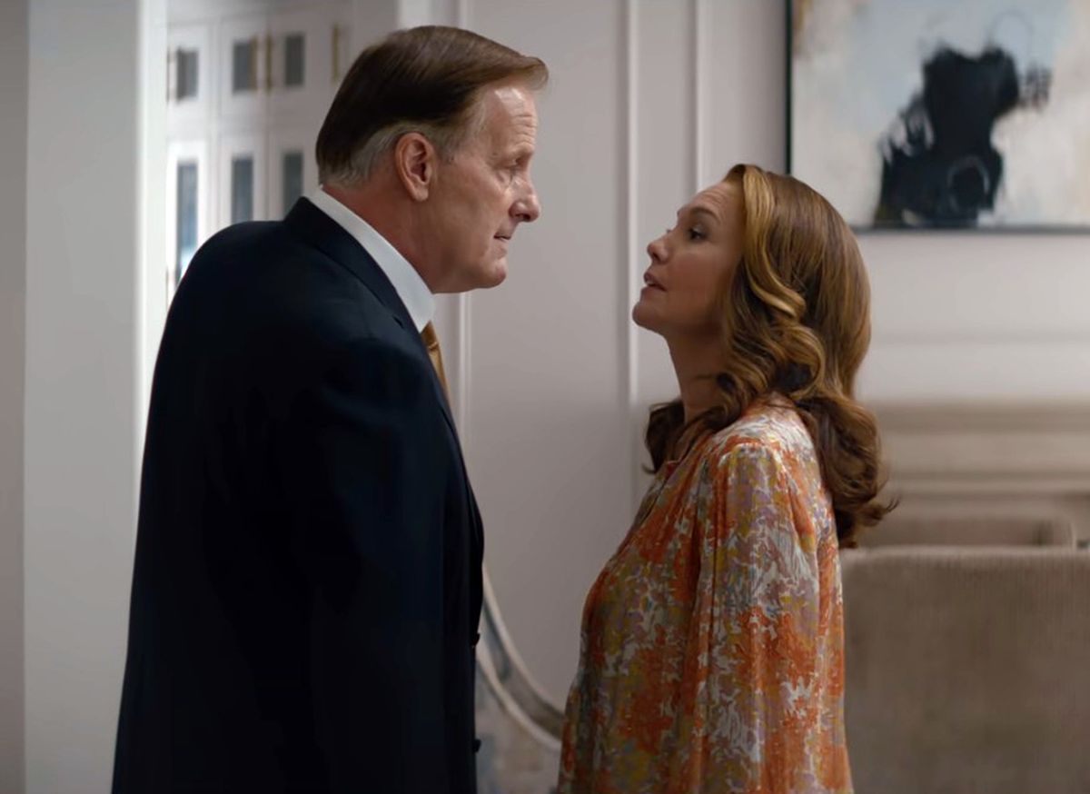 The Glitzy Wardrobe of "A Man in Full": A Fashion Breakdown - Elemental ...